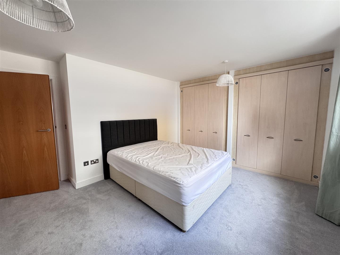 2 Bedroom Flat, Midway Quay, Eastbourne, BN23 5DE | Oakfield Estate Agents